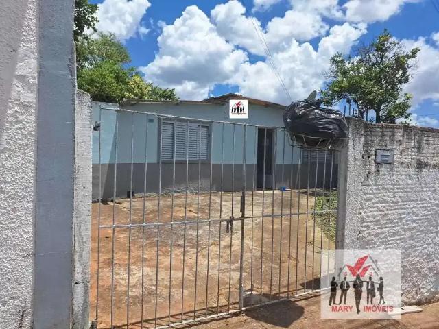 Casa / Sobrado para Venda em Poços de Caldas/MG Conjunto Habitacional Pedro Afonso Junqueira 2 Quartos