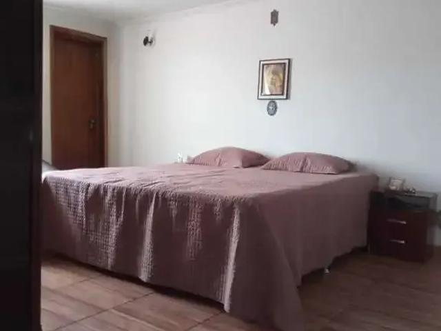Casa / Sobrado para Venda em Poços de Caldas/MG Conjunto Habitacional Pedro Afonso Junqueira 3 Quartos
