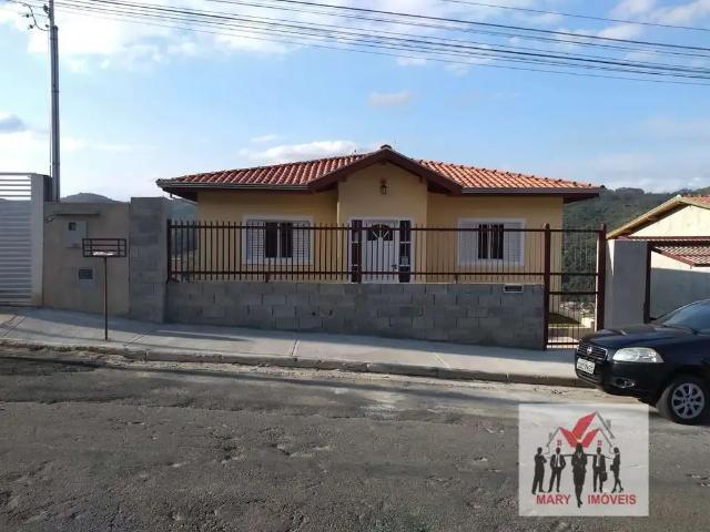 Casa / Sobrado para Venda em Poços de Caldas/MG Estância São José 3 Quartos