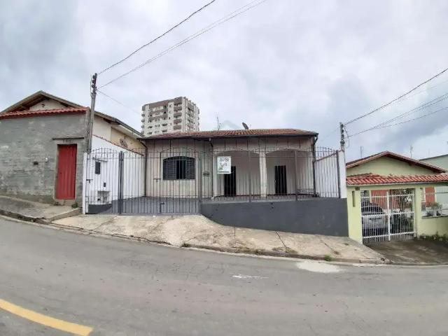 Casa / Sobrado para Venda em Poços de Caldas/MG Jardim Country Club 2 Quartos