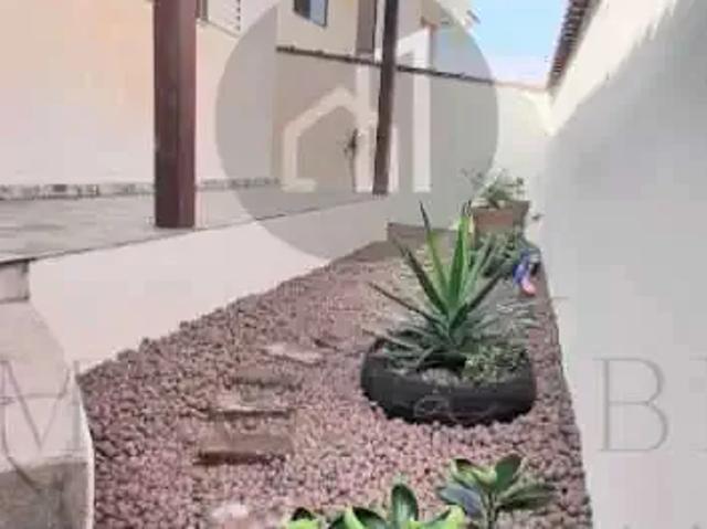 Casa / Sobrado para Venda em Poços de Caldas/MG Jardim Cascatinha 3 Quartos