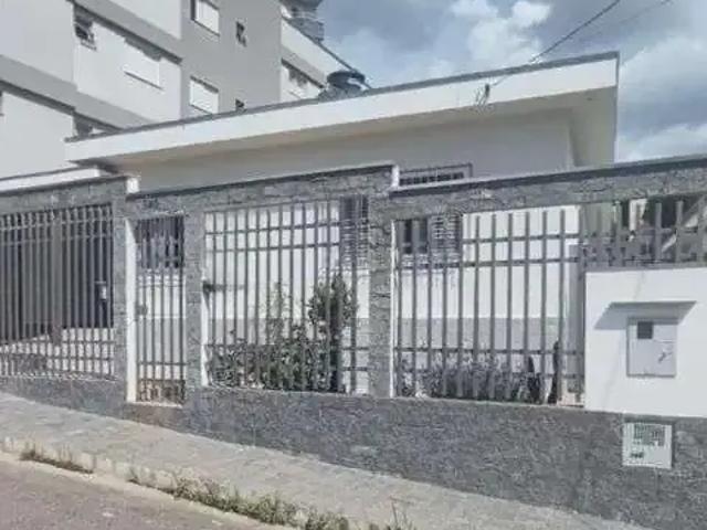 Casa / Sobrado para Venda em Poços de Caldas/MG Jardim Cascatinha 3 Quartos