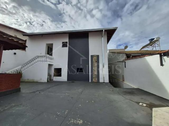 Casa / Sobrado para Venda em Poços de Caldas/MG Jardim Centenário 3 Quartos