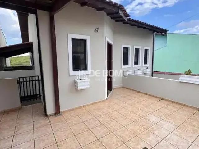 Casa / Sobrado para Venda em Poços de Caldas/MG Jardim Centenário 3 Quartos