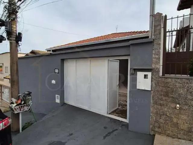 Casa / Sobrado para Venda em Poços de Caldas/MG Jardim Centenário 3 Quartos