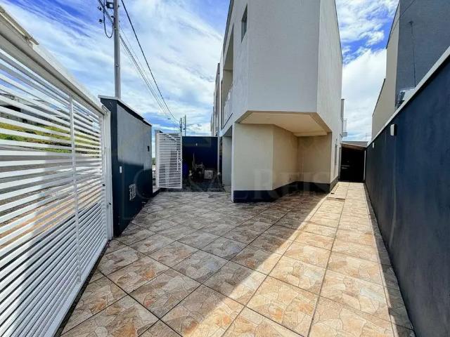 Casa / Sobrado para Venda em Poços de Caldas/MG Jardim Bandeirantes 2 Quartos