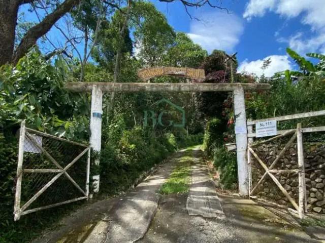 Casa / Sobrado para Venda em Poços de Caldas/MG Jardim dos Estados 8 Quartos