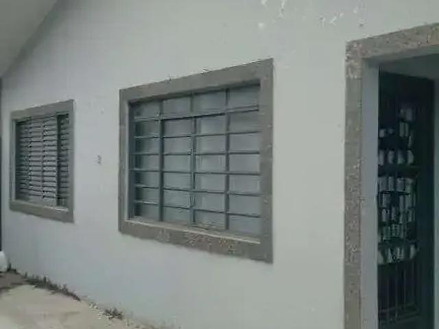 Casa / Sobrado para Venda em Poços de Caldas/MG Jardim das Hortênsias 2 Quartos