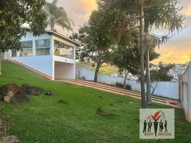Casa / Sobrado para Venda em Poços de Caldas/MG Jardim Del Rey 4 Quartos