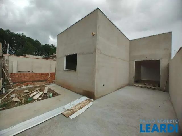 Casa / Sobrado para Venda em Poços de Caldas/MG Jardim Kennedy 2 Quartos