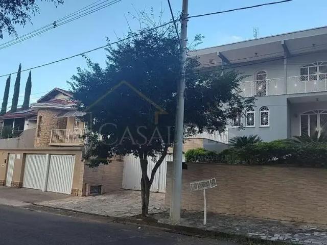 Casa / Sobrado para Venda em Poços de Caldas/MG Jardim Novo Mundo 4 Quartos