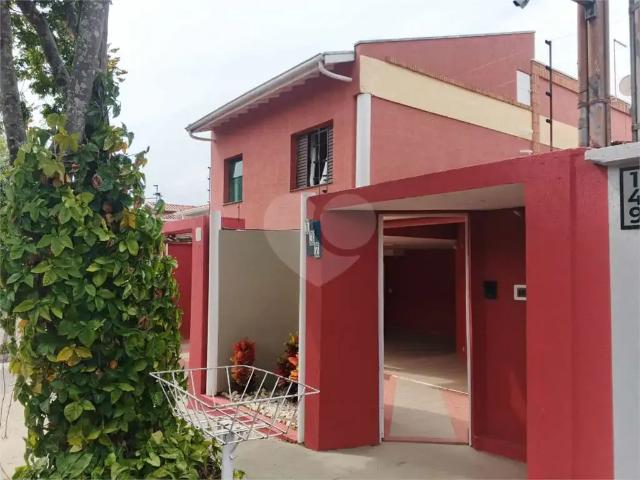 Casa / Sobrado para Venda em Poços de Caldas/MG Jardim Novo Mundo 4 Quartos