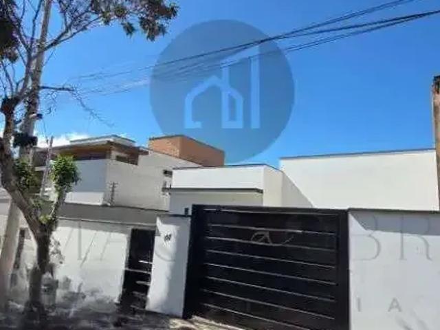 Casa / Sobrado para Venda em Poços de Caldas/MG Jardim Novo Mundo 3 Quartos