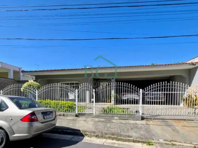 Casa / Sobrado para Venda em Poços de Caldas/MG Jardim Quisisana 3 Quartos