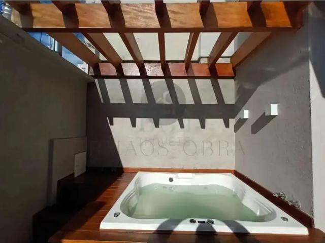 Casa / Sobrado para Venda em Poços de Caldas/MG Jardim Vitória 3 Quartos