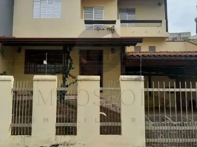 Casa / Sobrado para Venda em Poços de Caldas/MG Jardim Vitória 3 Quartos