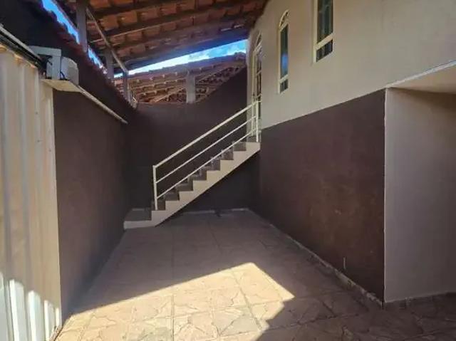Casa / Sobrado para Venda em Poços de Caldas/MG Parque das Nações 4 Quartos
