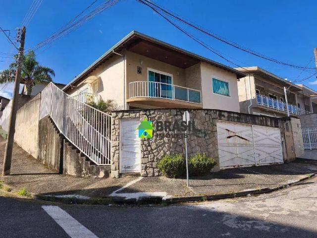 Casa / Sobrado para Venda em Poços de Caldas/MG Parque Primavera 3 Quartos
