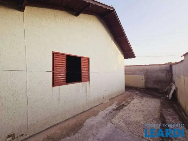 Casa / Sobrado para Venda em Poços de Caldas/MG Residencial Mantiqueira 3 Quartos