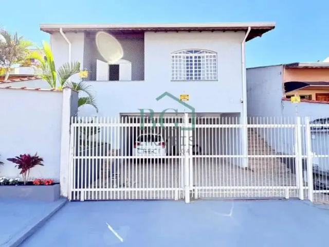 Casa / Sobrado para Venda em Poços de Caldas/MG Residencial Mantiqueira 3 Quartos