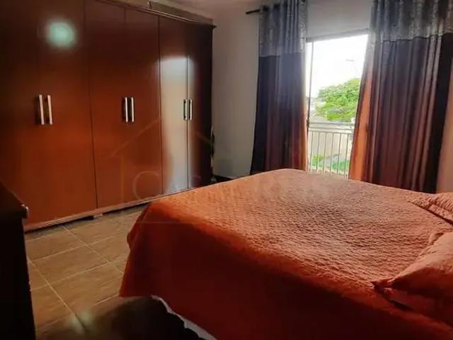 Casa / Sobrado para Venda em Poços de Caldas/MG Residencial Santa Clara 3 Quartos