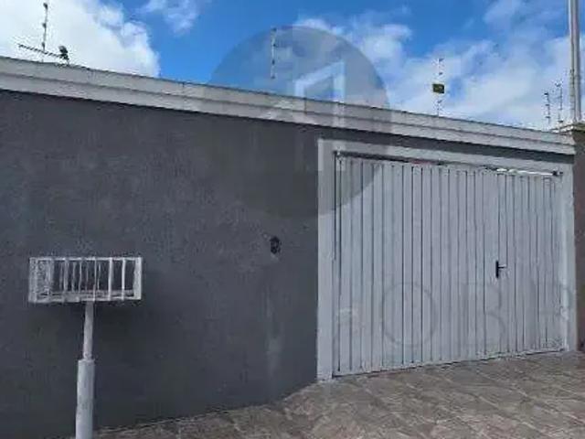 Casa / Sobrado para Venda em Poços de Caldas/MG Residencial Santa Clara 3 Quartos