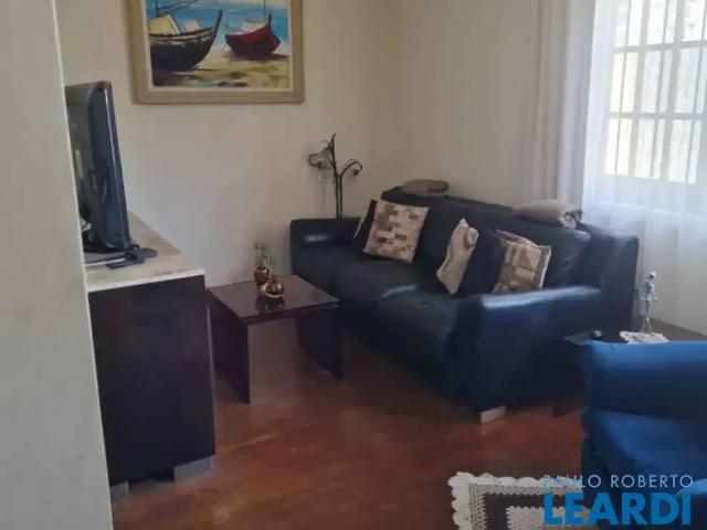 Casa / Sobrado para Venda em Poços de Caldas/MG São Benedito 4 Quartos
