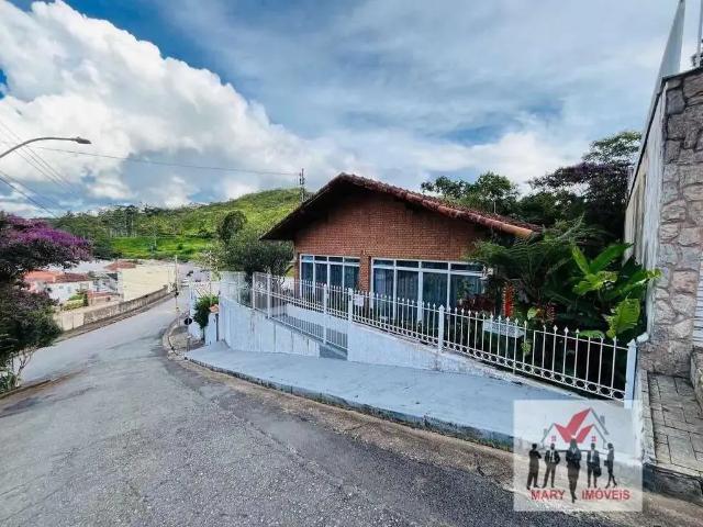Casa / Sobrado para Venda em Poços de Caldas/MG São Geraldo 2 Quartos