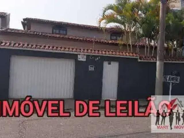 Casa / Sobrado para Venda em Poços de Caldas/MG São Geraldo 3 Quartos