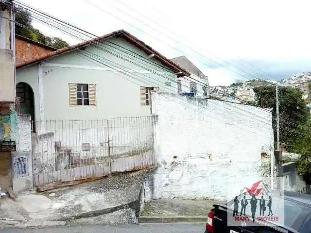 Casa / Sobrado para Venda em Poços de Caldas/MG São João 3 Quartos
