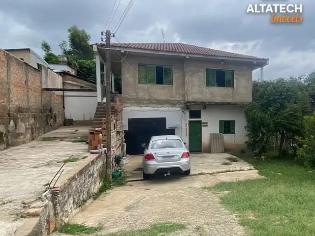 Casa / Sobrado para Venda em Poços de Caldas/MG São José 3 Quartos