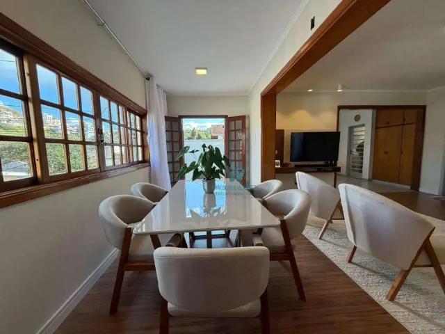 Casa / Sobrado para Venda em Poços de Caldas/MG Santa Ângela 3 Quartos