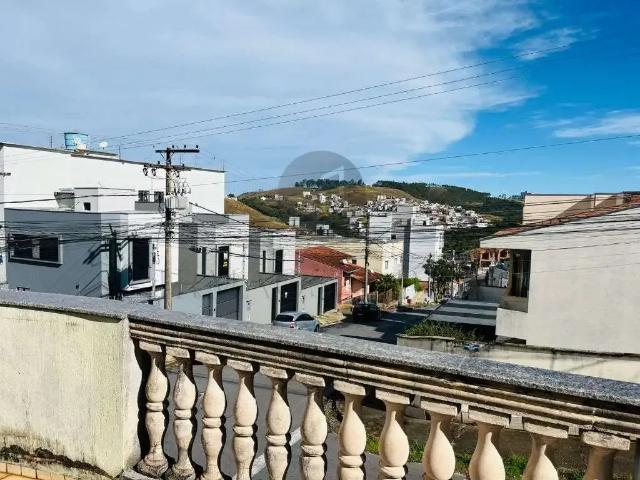 Casa / Sobrado para Venda em Poços de Caldas/MG Santa Maria 3 Quartos