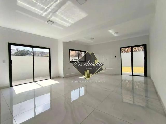 Casa / Sobrado para Venda em Poços de Caldas/MG Santa Maria 3 Quartos