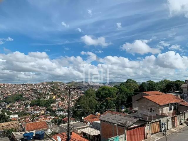 Casa / Sobrado para Venda em Poços de Caldas/MG Santana do Pedregal 2 Quartos
