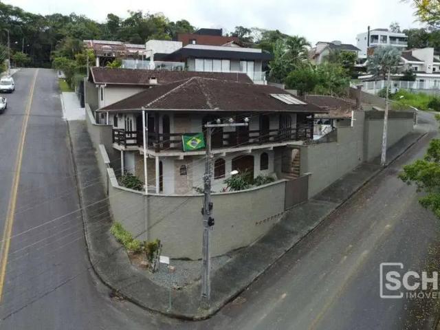 Casa / Sobrado para Venda em Pomerode/SC Centro 4 Quartos