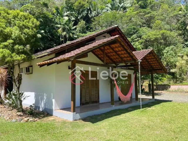 Casa / Sobrado para Venda em Pomerode/SC Centro 3 Quartos