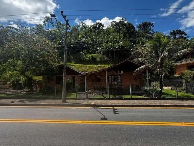 Casa / Sobrado para Venda em Pomerode/SC Centro 3 Quartos