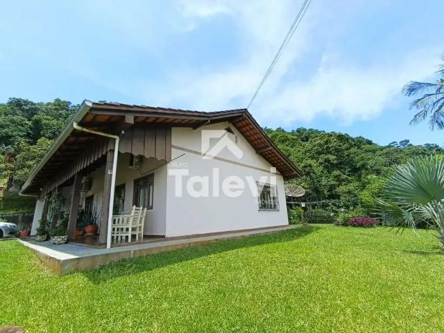 Casa / Sobrado para Venda em Pomerode/SC Centro 3 Quartos
