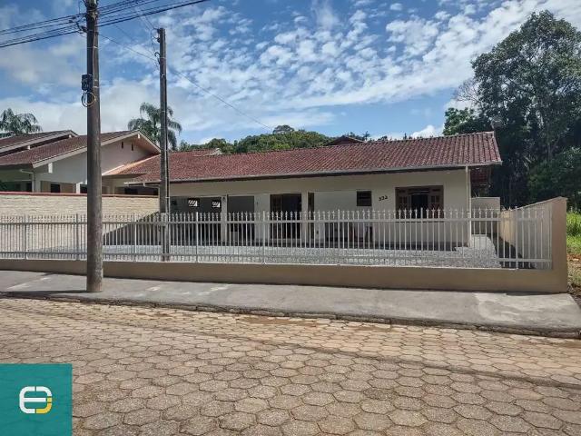 Casa / Sobrado para Venda em Pomerode/SC Testo Rega 3 Quartos