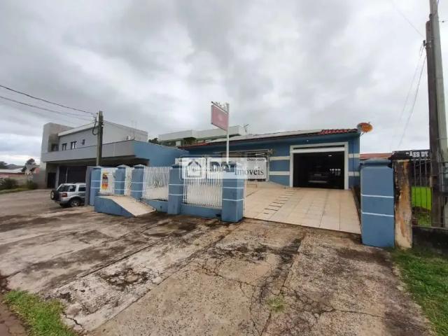 Casa / Sobrado para Venda em Ponta Grossa/PR Uvaranas 4 Quartos
