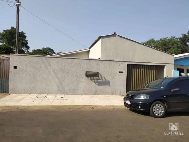 Casa / Sobrado para Venda em Ponta Grossa/PR Uvaranas 4 Quartos