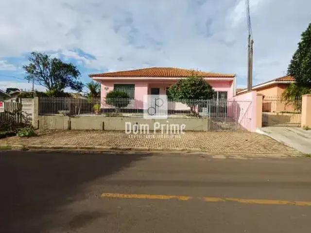 Casa / Sobrado para Venda em Ponta Grossa/PR Uvaranas 4 Quartos