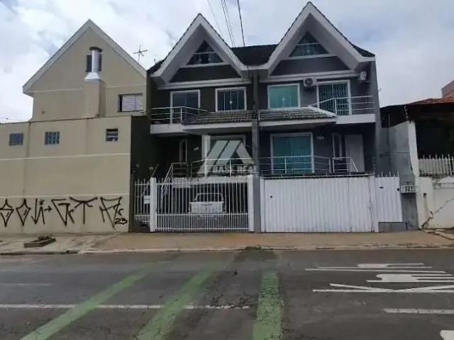 Casa / Sobrado para Venda em Ponta Grossa/PR Uvaranas 4 Quartos