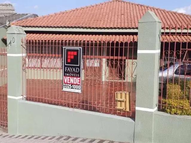 Casa / Sobrado para Venda em Ponta Grossa/PR Uvaranas 4 Quartos
