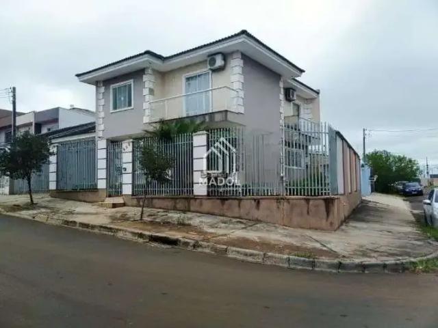Casa / Sobrado para Venda em Ponta Grossa/PR Uvaranas 4 Quartos