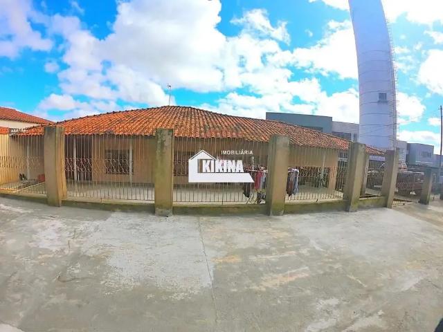 Casa / Sobrado para Venda em Ponta Grossa/PR Uvaranas 4 Quartos