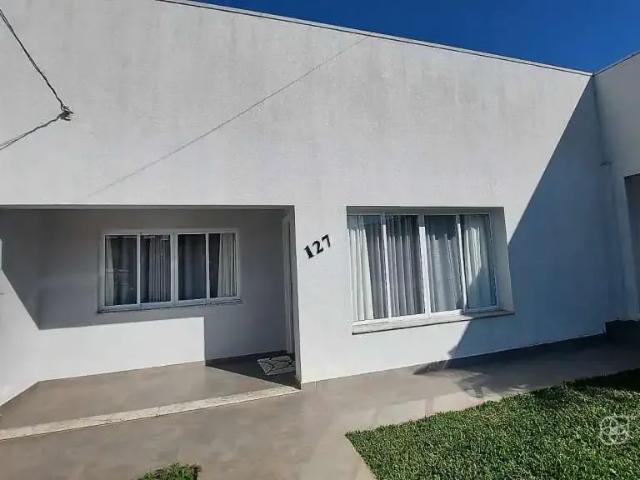 Casa / Sobrado para Venda em Ponta Grossa/PR Uvaranas 5 Quartos