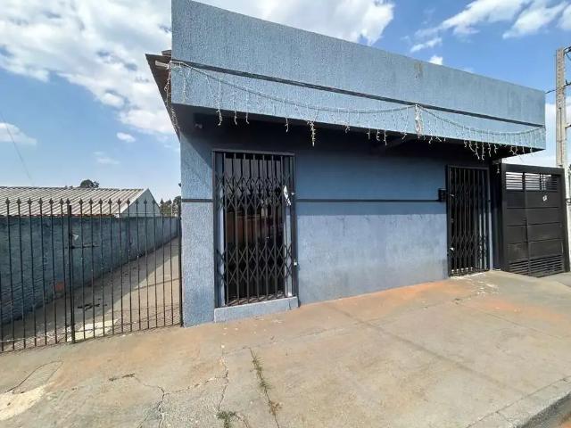Casa / Sobrado para Venda em Ponta Grossa/PR Uvaranas 5 Quartos