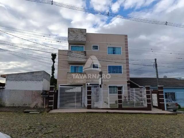 Casa / Sobrado para Venda em Ponta Grossa/PR Uvaranas 5 Quartos